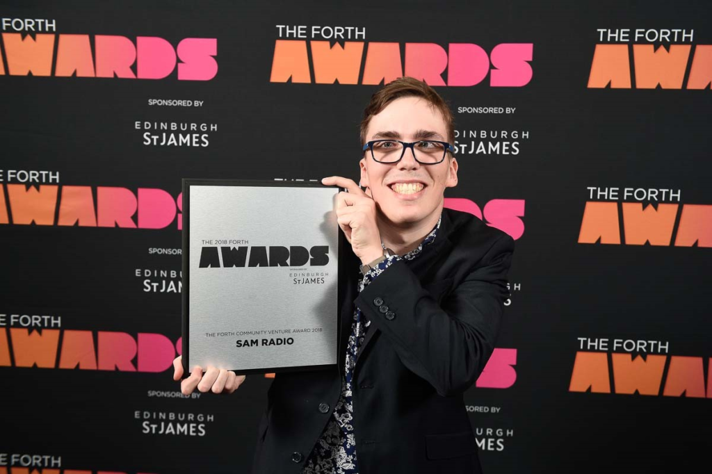 About us | Sam Radio